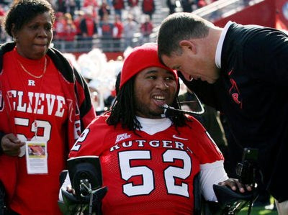 The Eric LeGrand Story: An Inspiration to All - HubPages