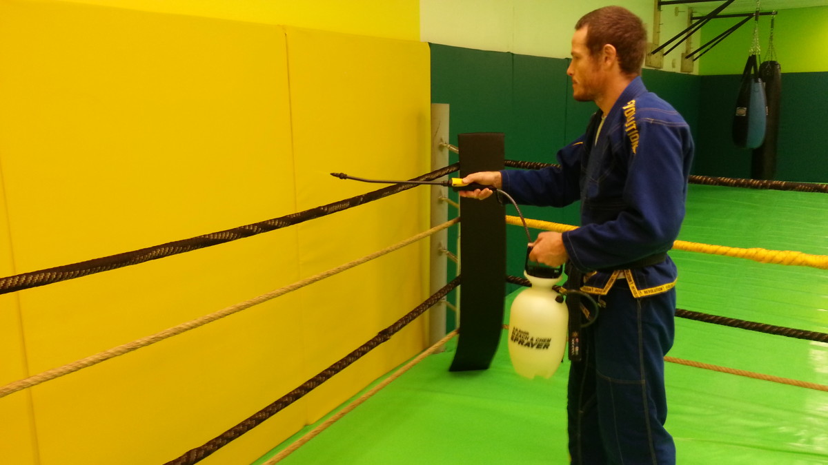 How to Keep Ringworm, Staph & MRSA Away From a BJJ Gym - HubPages