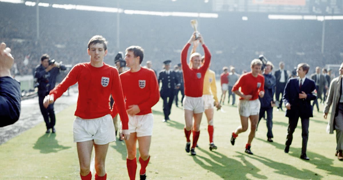 The Top 10 Most Shocking Moments In World Cup History Howtheyplay
