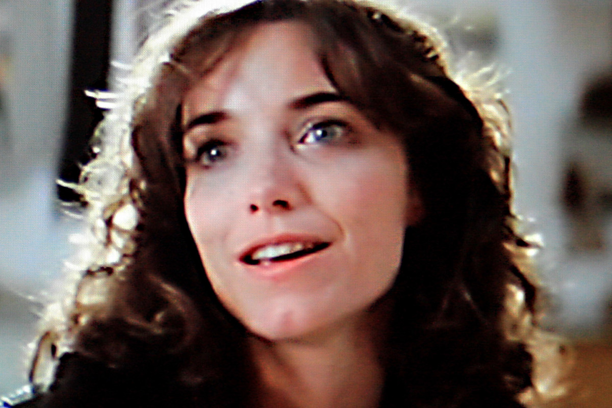 Film Review - Starman (1984) - HubPages