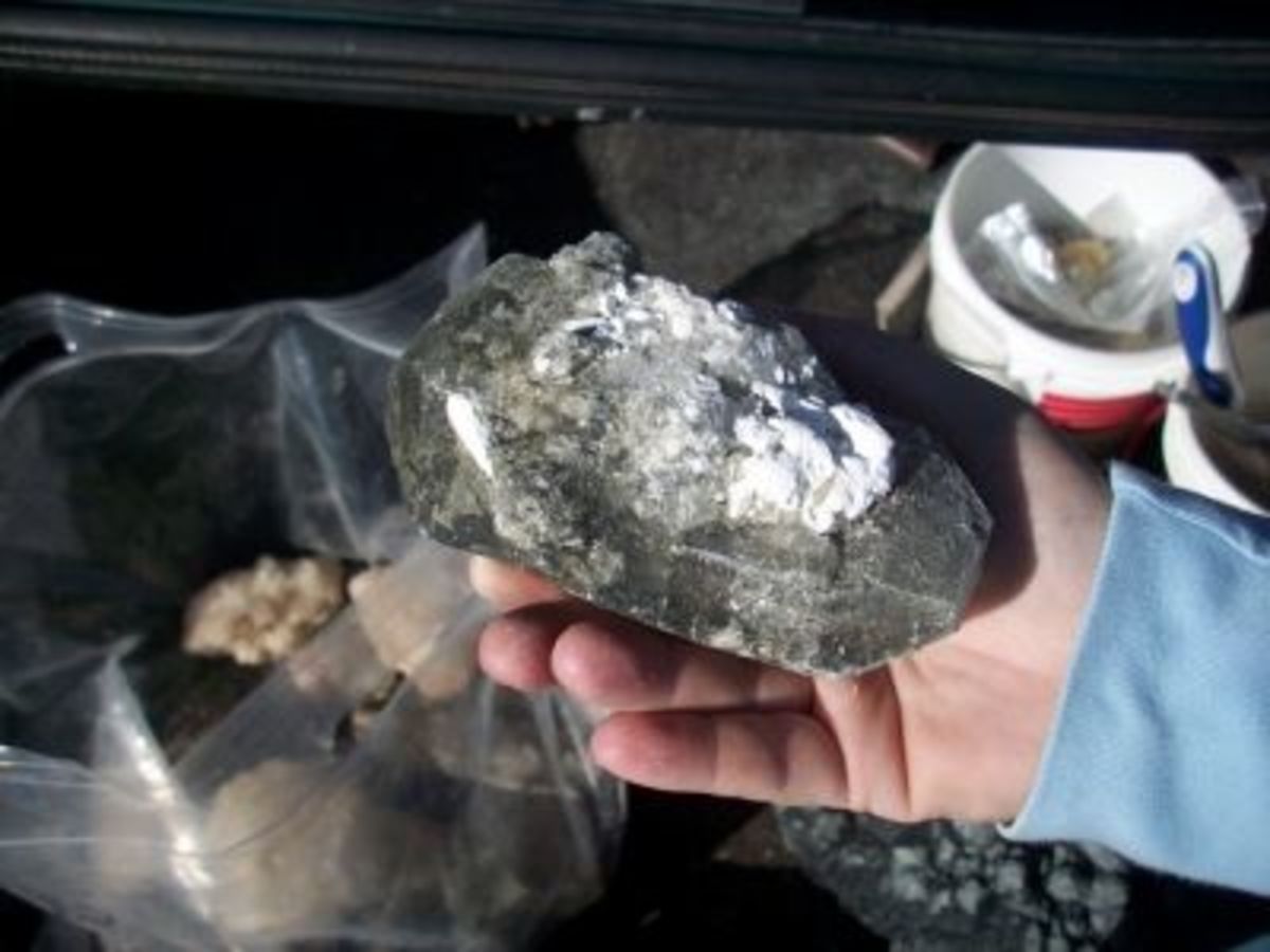 Hanksite: An Unusual Mineral - HubPages
