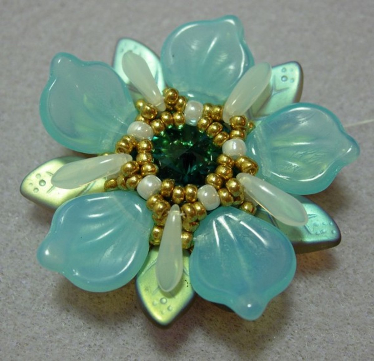 Czech Glass Dagger Beads: Patterns and Stunning Jewelry Inspiration ...