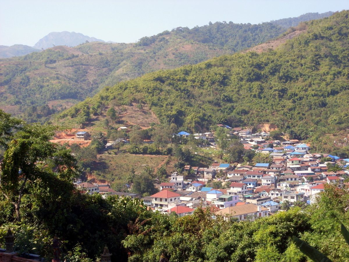 Buddhist Temples of Tachileik, Myanmar (Burma) - HubPages