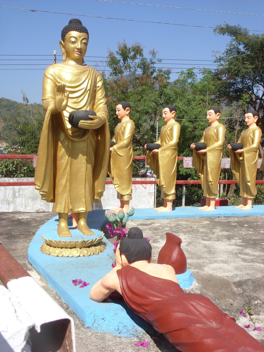 Buddhist Temples of Tachileik, Myanmar (Burma) - HubPages