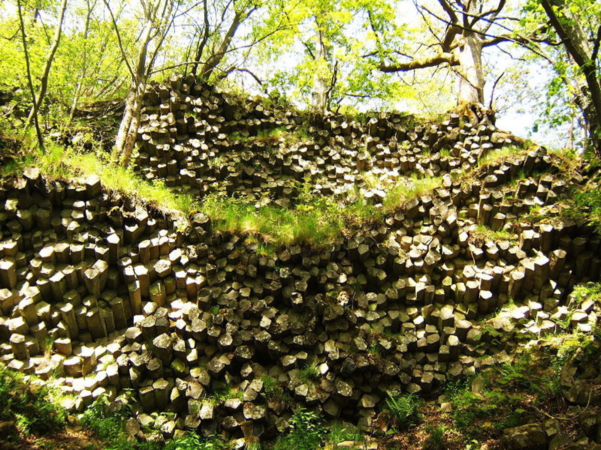 10 Amazing Columnar Basalt Formations- Incredible Manifestation of ...
