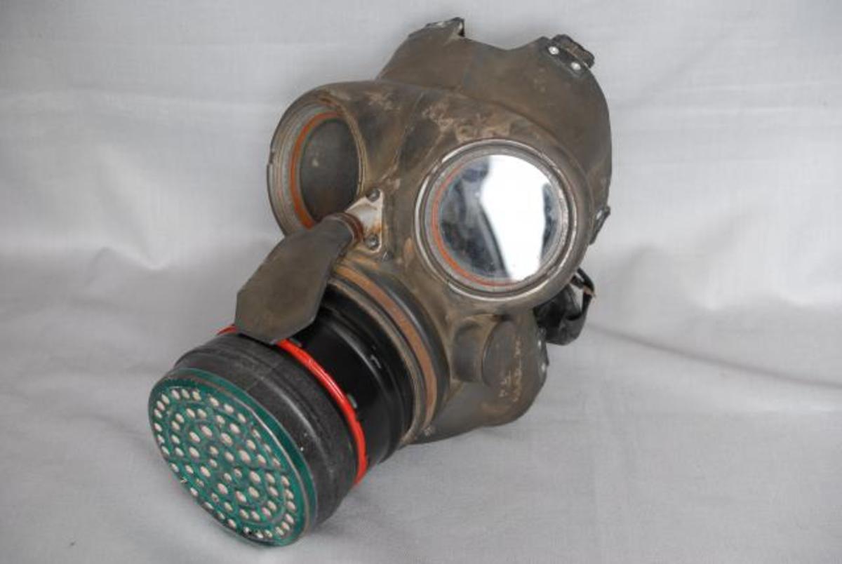 How to make a simple WW2 gas mask. Childrens evacuation, childs Mickey ...