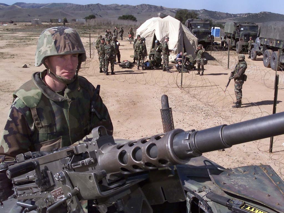 Summary of King Canute on the Seashore - HubPages