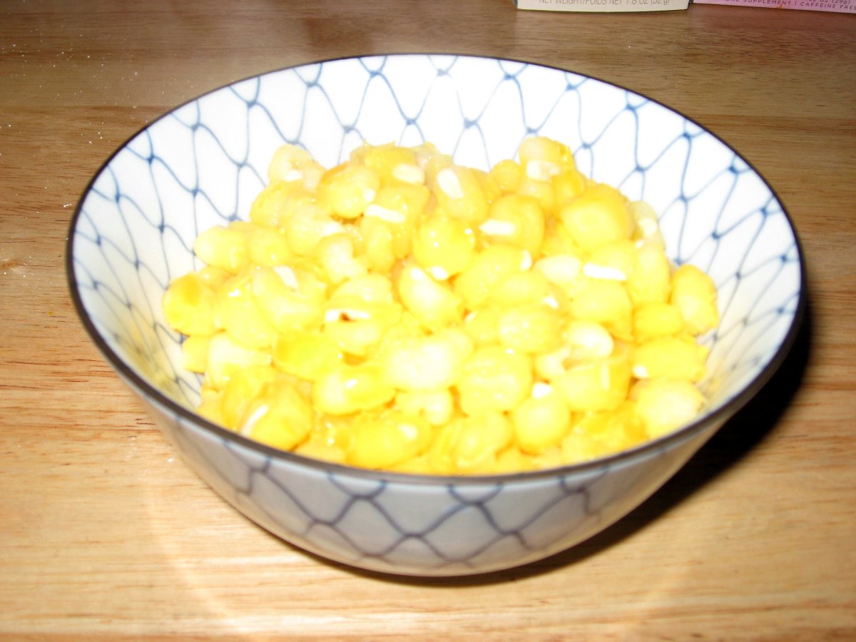 Posole: A Spicy,Tangy Mexican Winter Soup Redolent with Hominy - HubPages