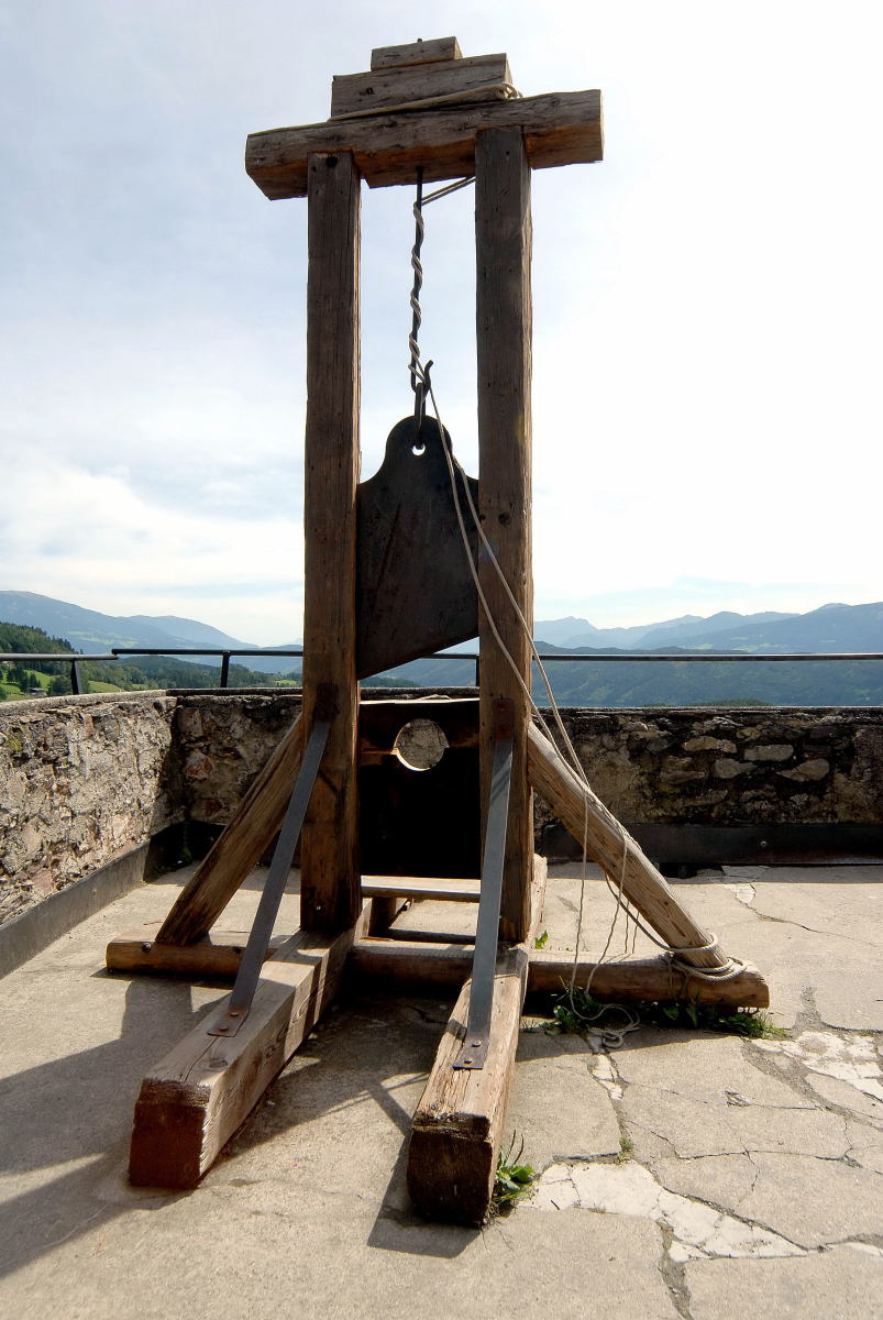 The Last People Executed By Guillotine The CrimeWire