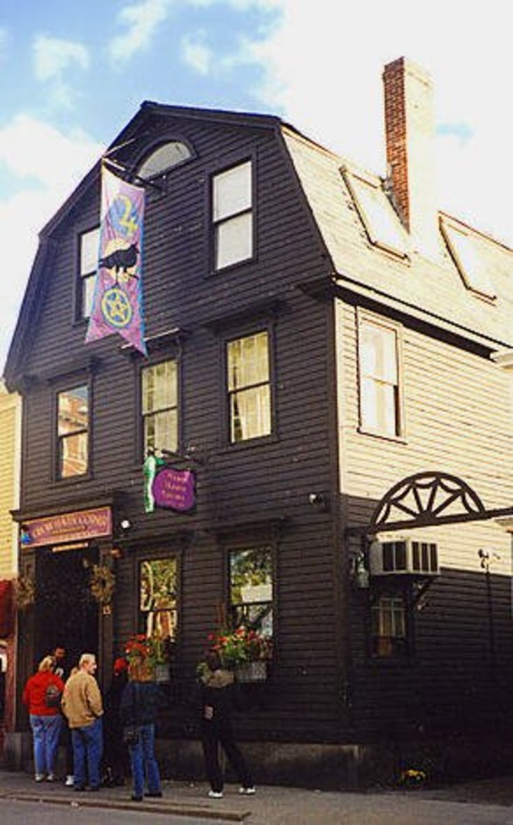 The 10 Best Shops to Visit in Salem, MA - HubPages