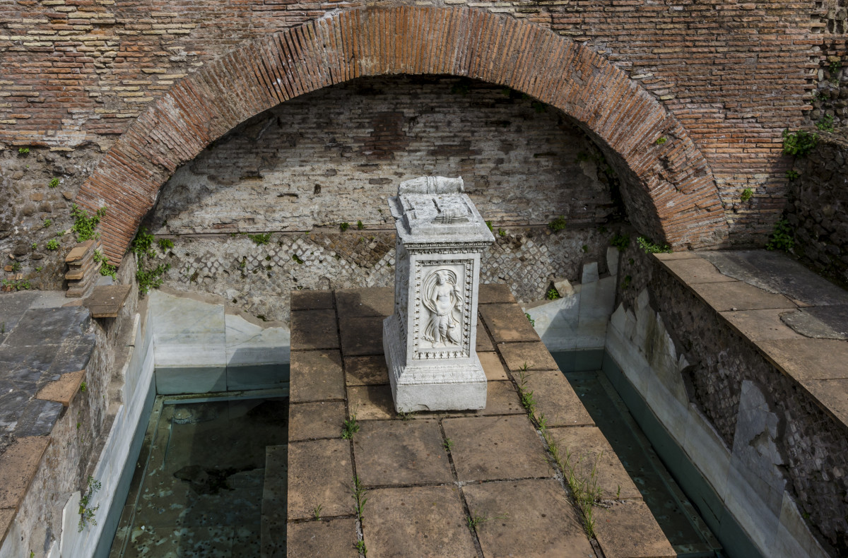 The Sacred Spring Of Juturna, Rome - HubPages