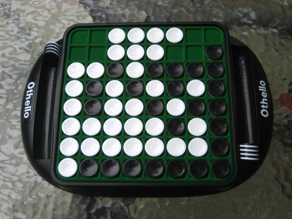 Othello Game (aka Reversi) -- Strategy Tips - HubPages