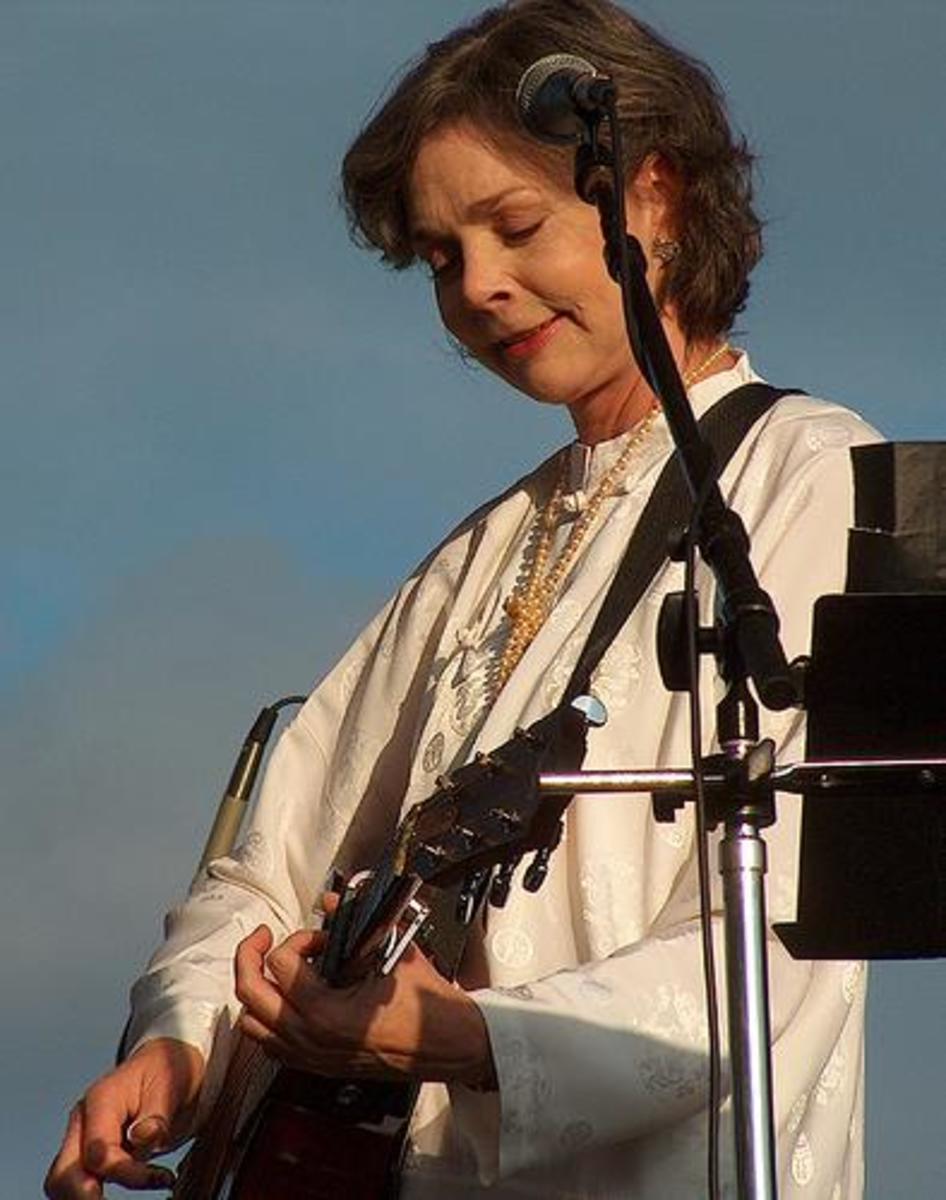 Nanci Griffith: Country's Queen of Folk - HubPages