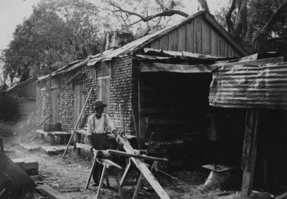 Slavery in America; Daily lives of Slaves in the Antebellum South ...