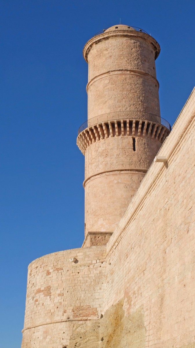 40+ Fort and Castle Architecture Terms A–Z (With Pictures) - Owlcation