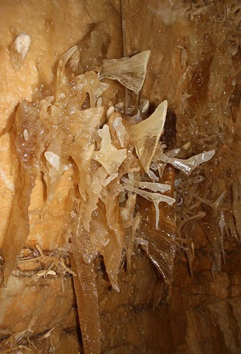 Exploring the Caverns and Caves in Texas - HubPages