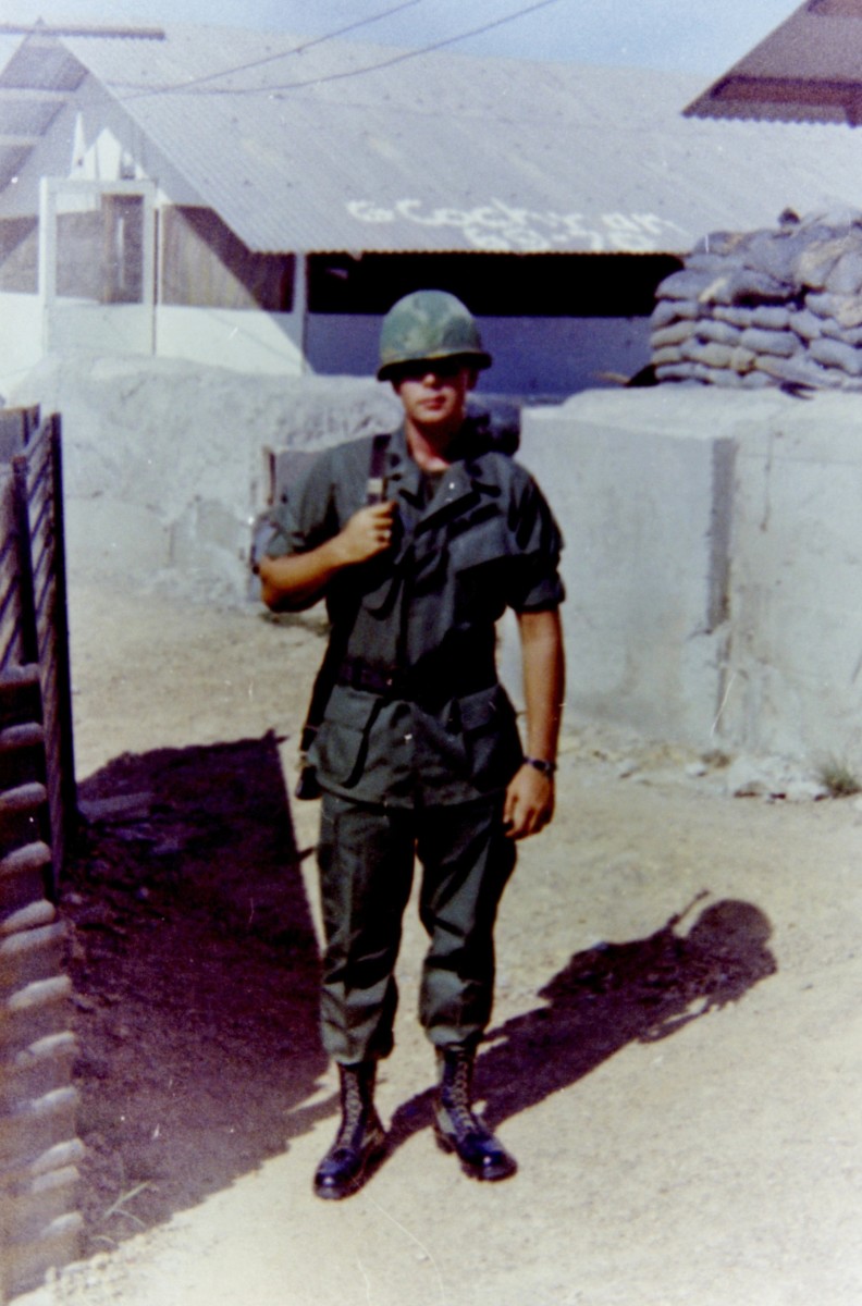 Historical 1960s Photos of U.S. Soldiers in the Vietnam War - HubPages