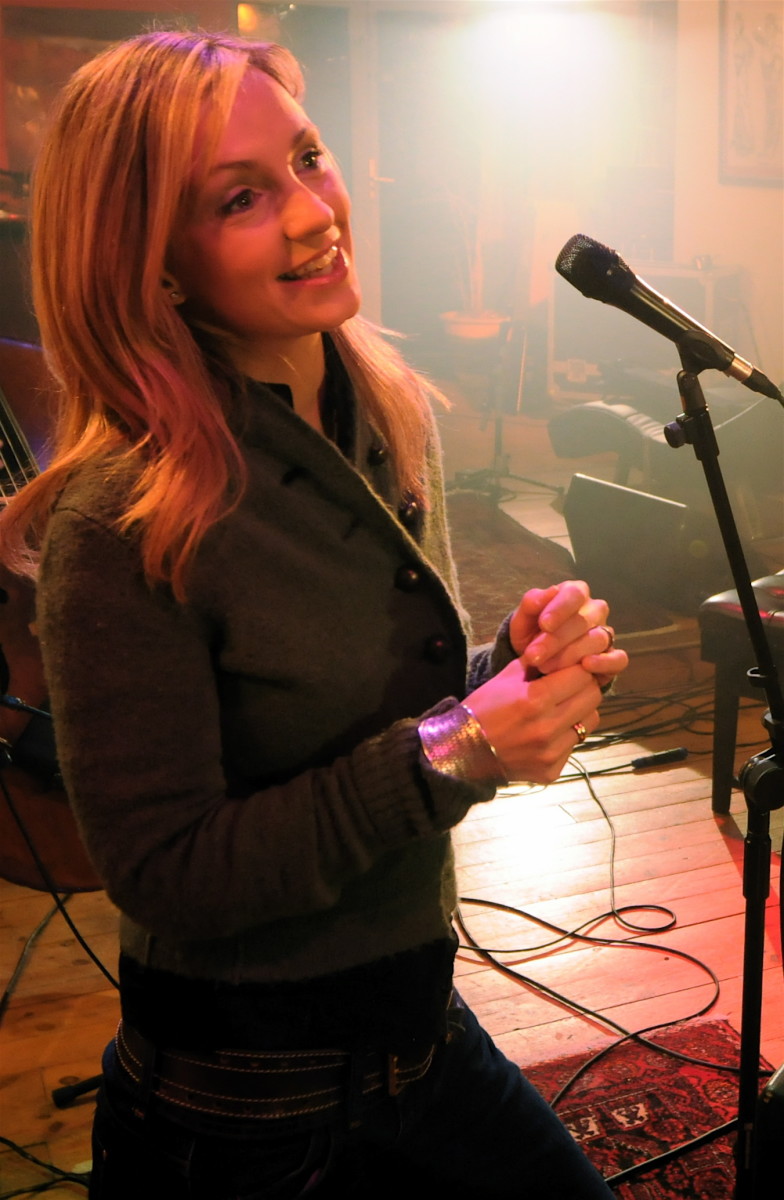 My Guide to the Best Irish Folk Music - HubPages