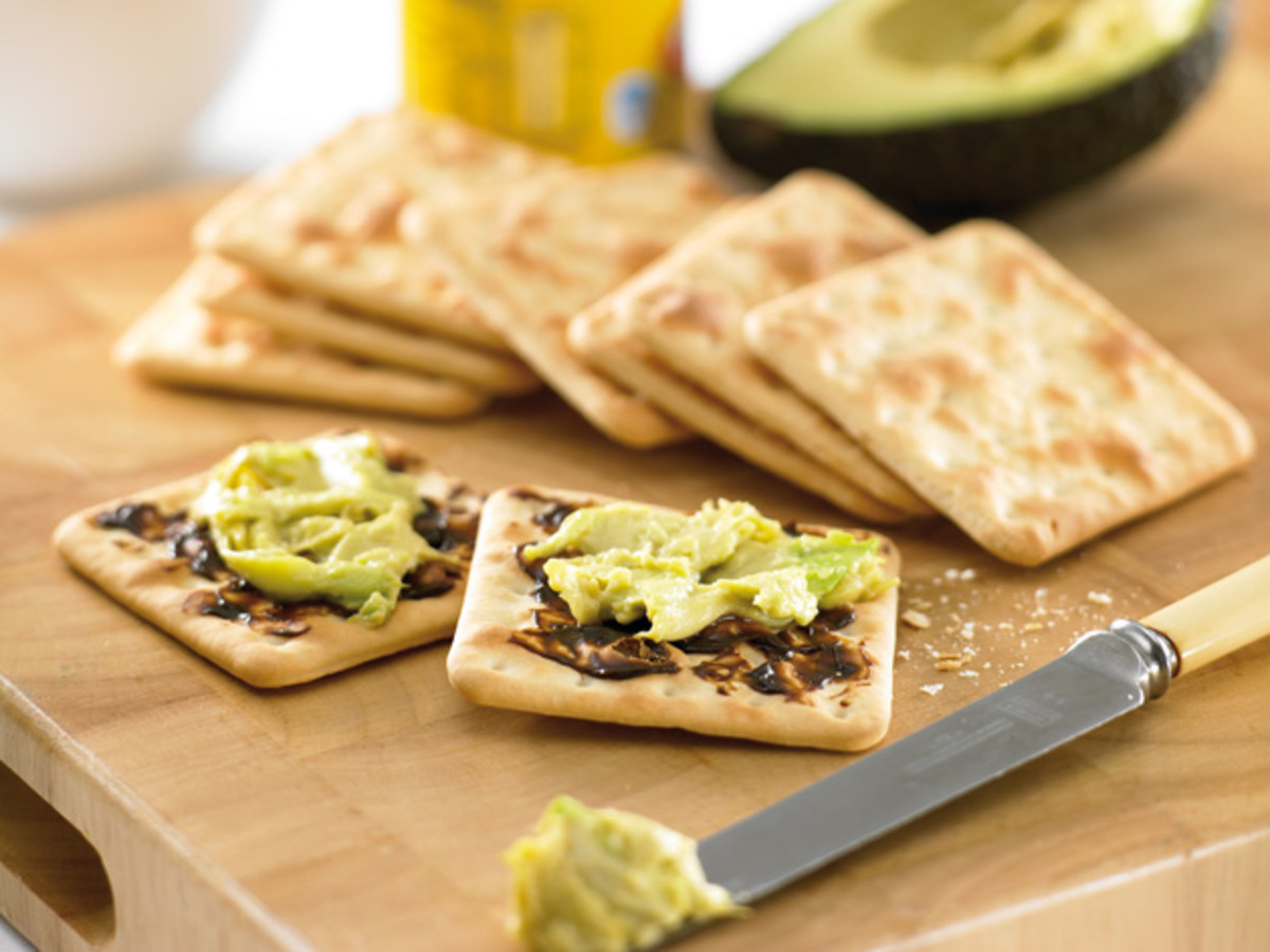 Different ways to eat Vegemite - what is Vegemite and how do you go ...