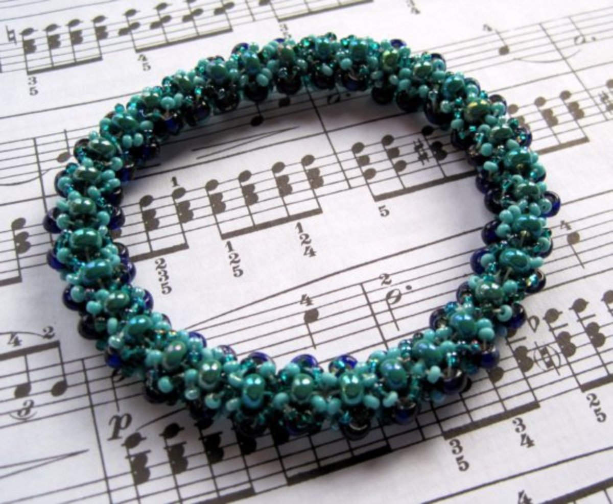 Right Angle Weave Beadweaving Technique: Why It's So Versatile - HubPages