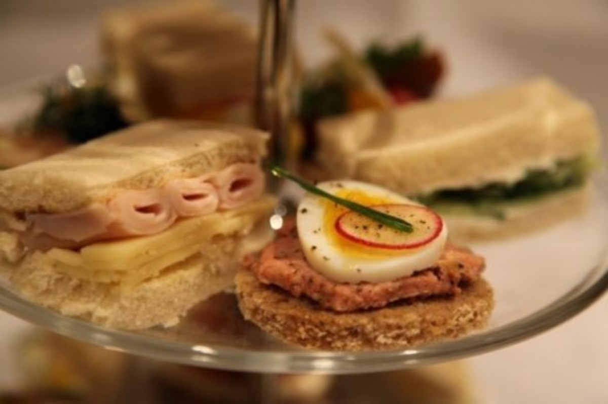 Ultimate Guide to Hosting an Unforgettable Holiday Tea Party" - HubPages