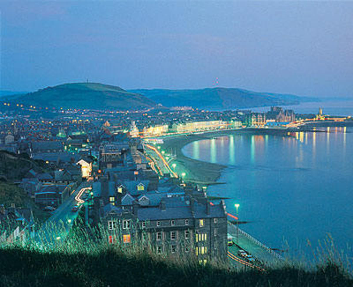 10 reasons Why You Should Visit Wales - HubPages