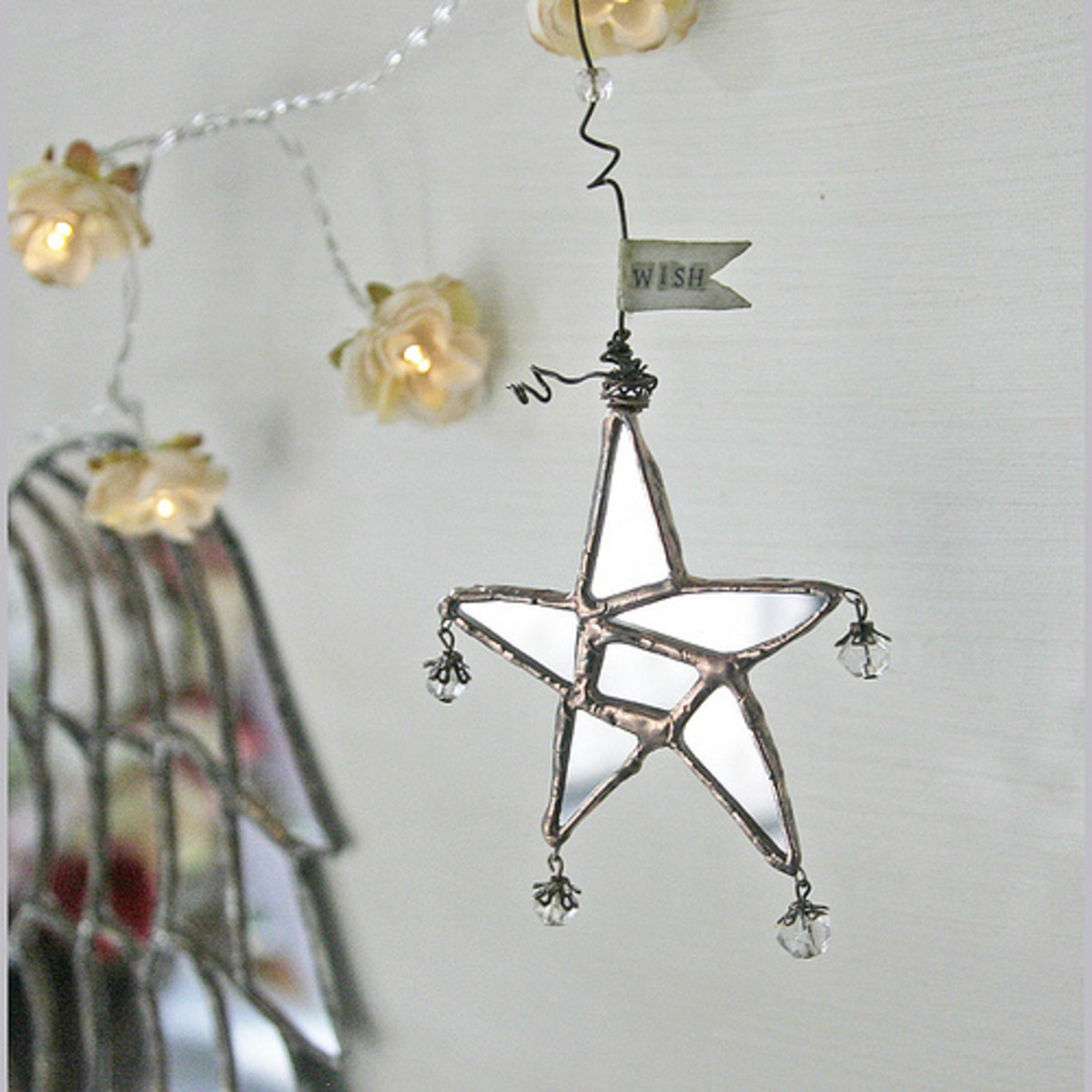Easy Wire Hanger Craft Projects - HubPages