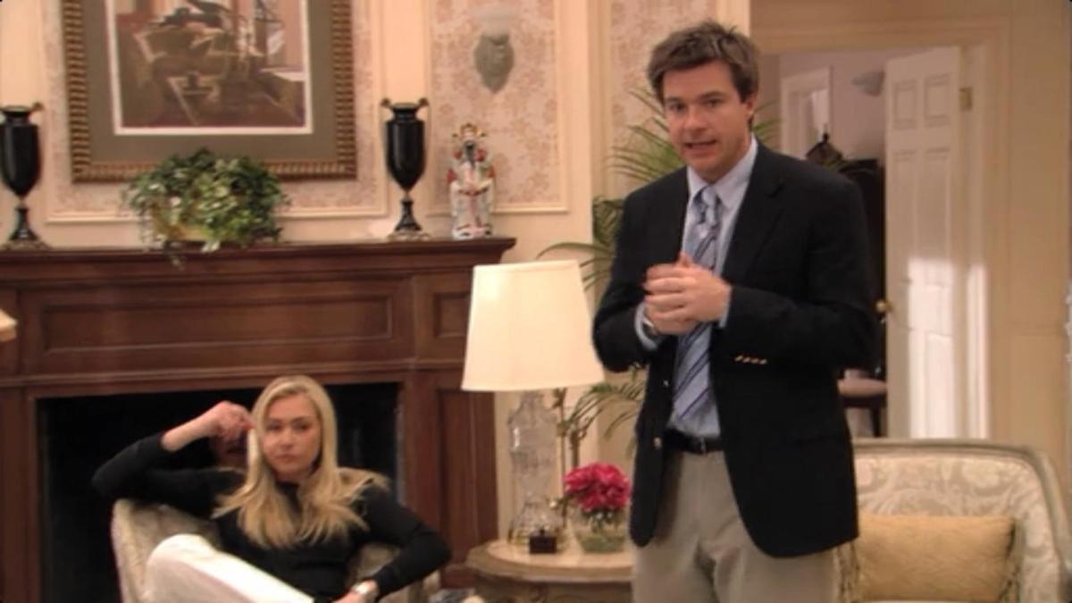 10 Little-Known Gags and Running Jokes in Arrested Development - HubPages