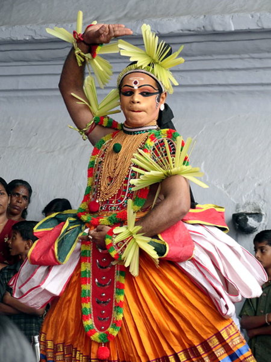 Great Classical Dances of Kerala, India - HubPages