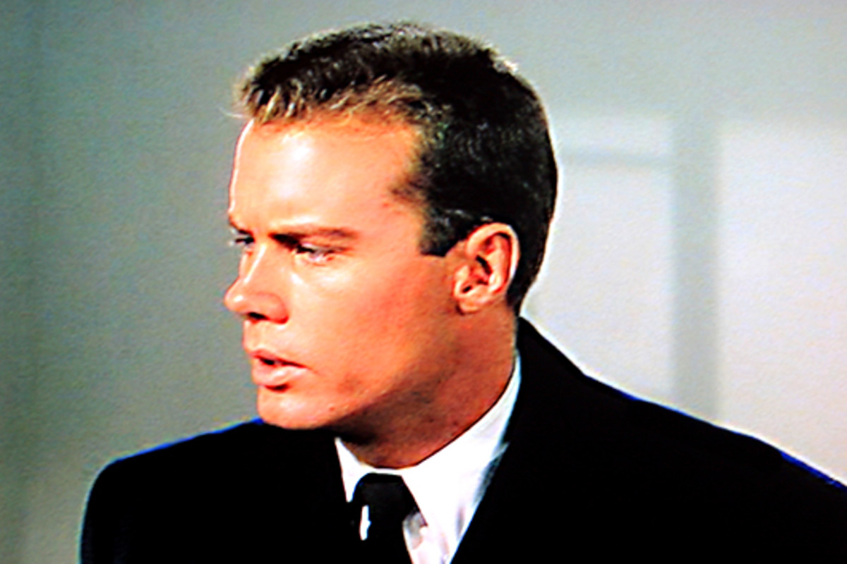 Film Review - The Caine Mutiny (1954) - HubPages