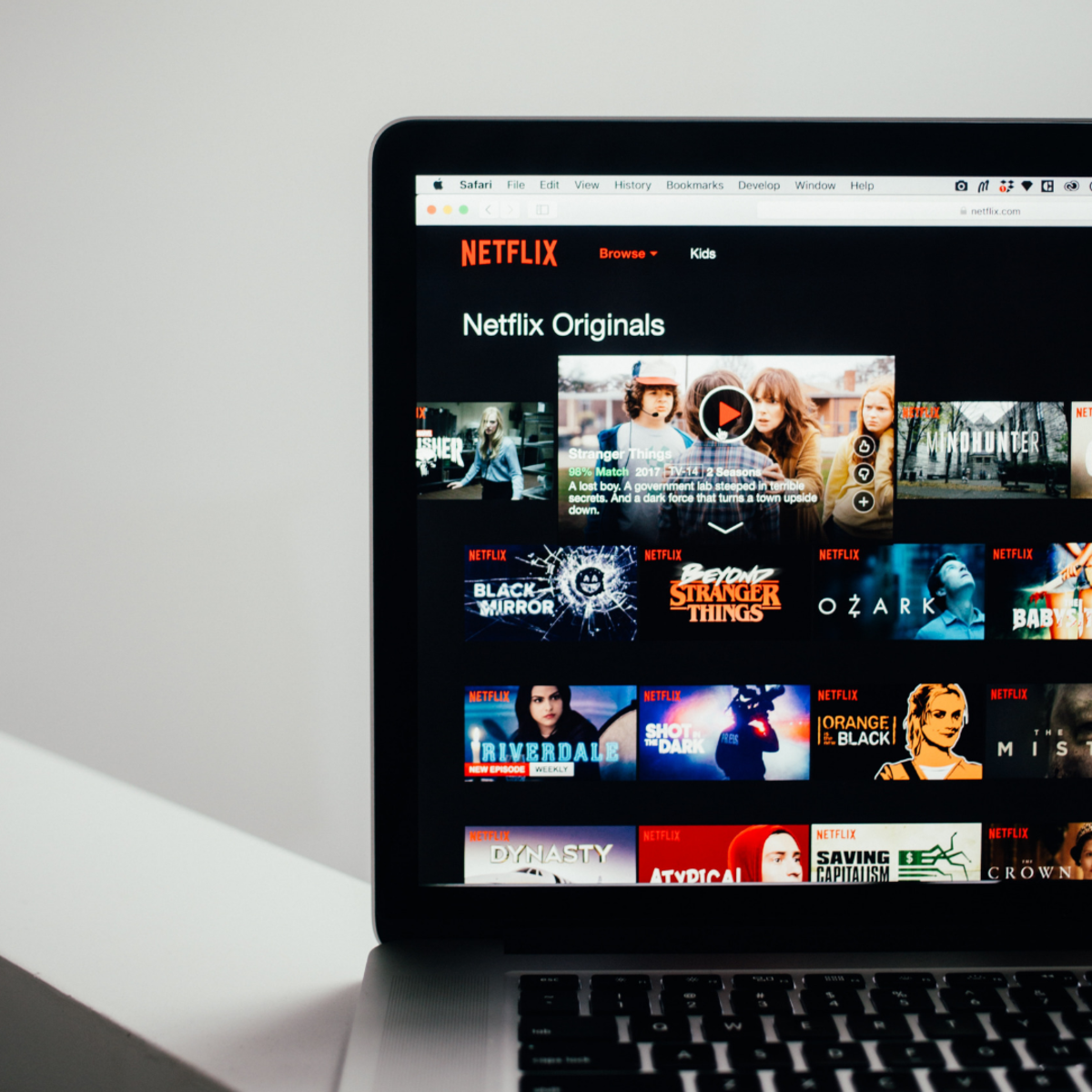 25 Things to Do While You Are Pooping - LetterPile