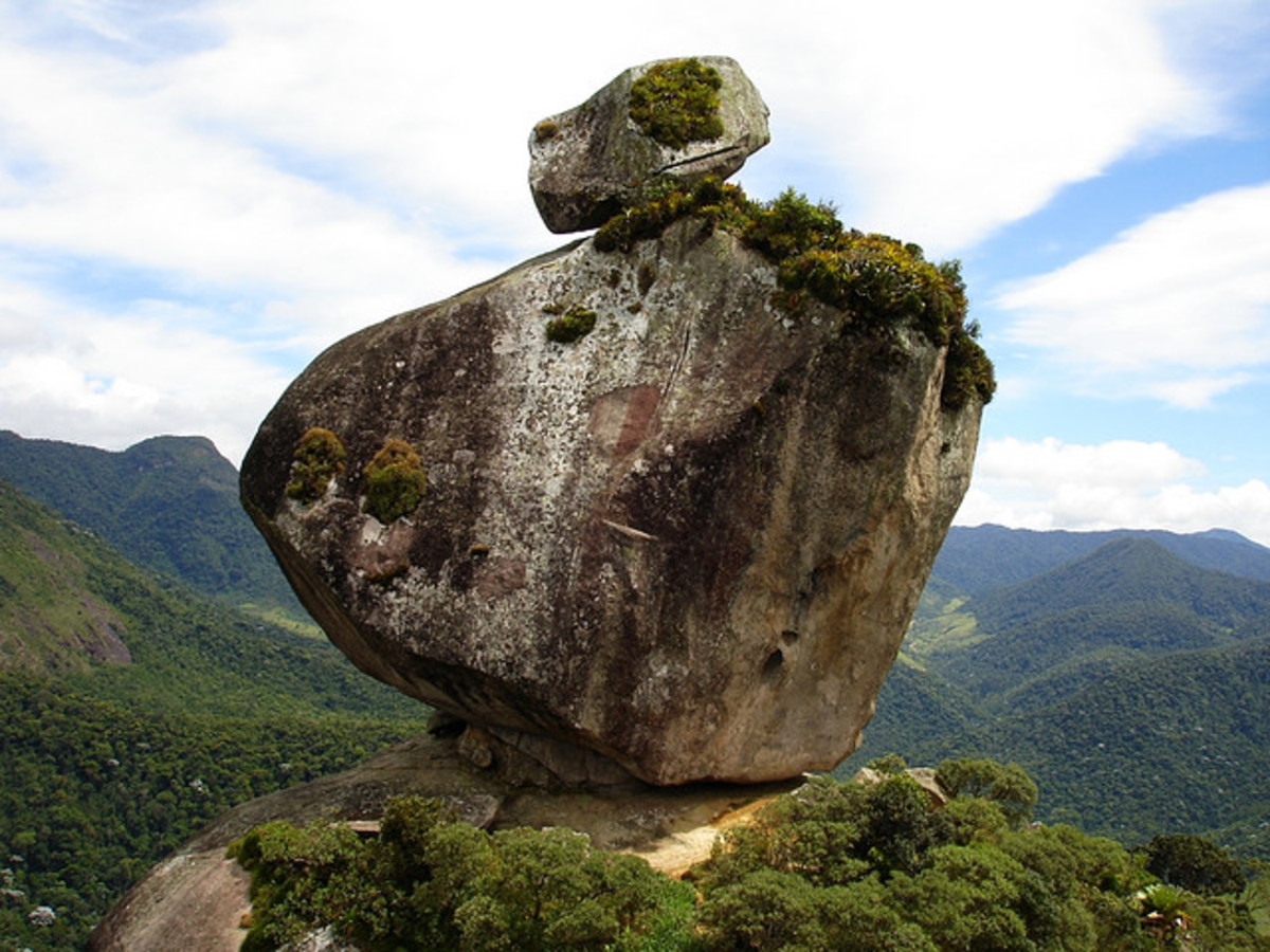 10 Amazingly Balanced Rock Formations to Visit Before They Disappear ...