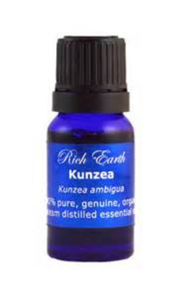Comparing Australian Essential Oils: Fragonia, Kunzea, and Tea Tree ...