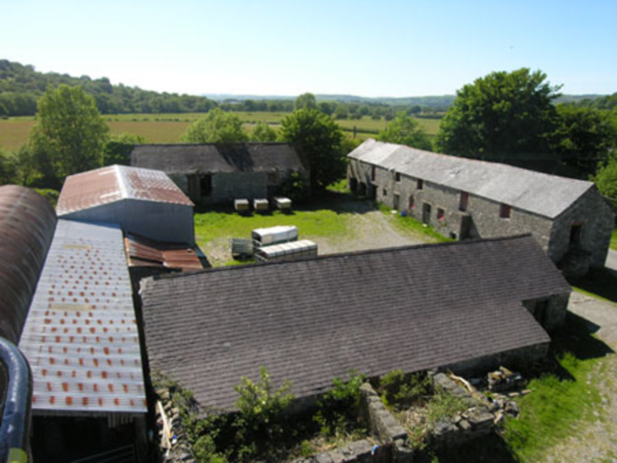 Grouping and Layout of Farm buildings in Countryside. - HubPages