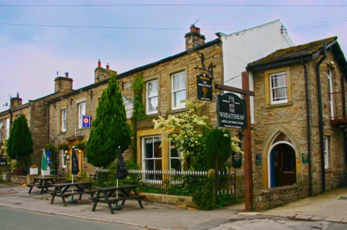 Travel North - 5: West From Bedale - up Through the Middle Dales and ...