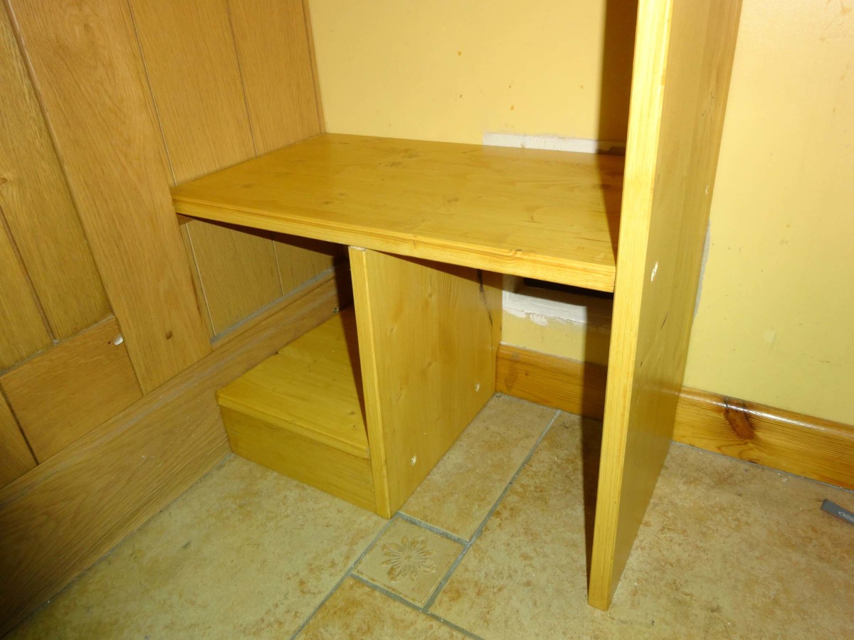 How To Make Space Saving Shelving Under an Open Kitchen Worktop - HubPages