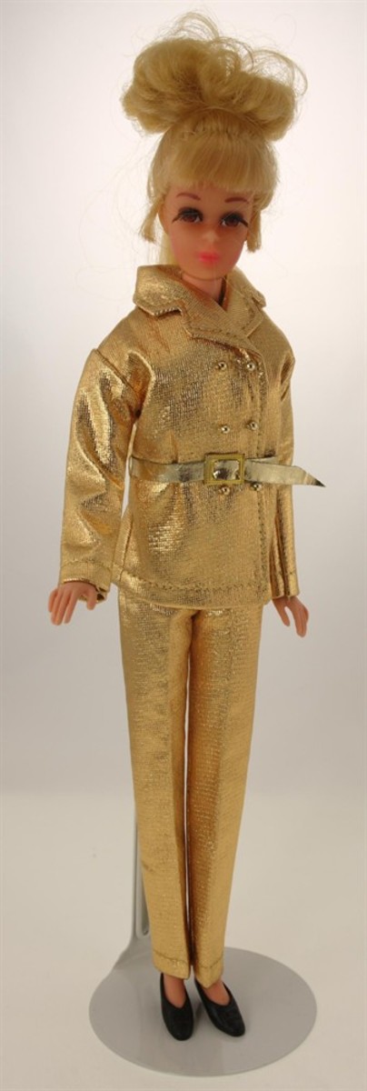 Francie Doll’s Fancy “Mod” Clothes: 1967 - HubPages