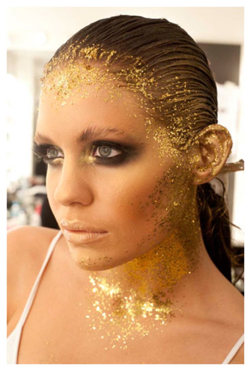 Gold Makeup Looks, Tips and Tutorials - HubPages