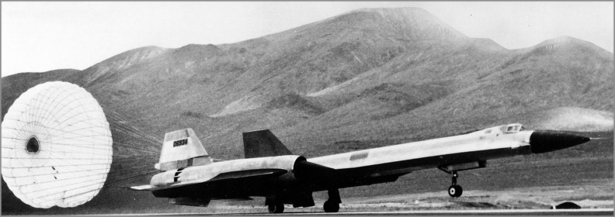 Area 51; The Secret Base At Groom Dry Lake. - HubPages