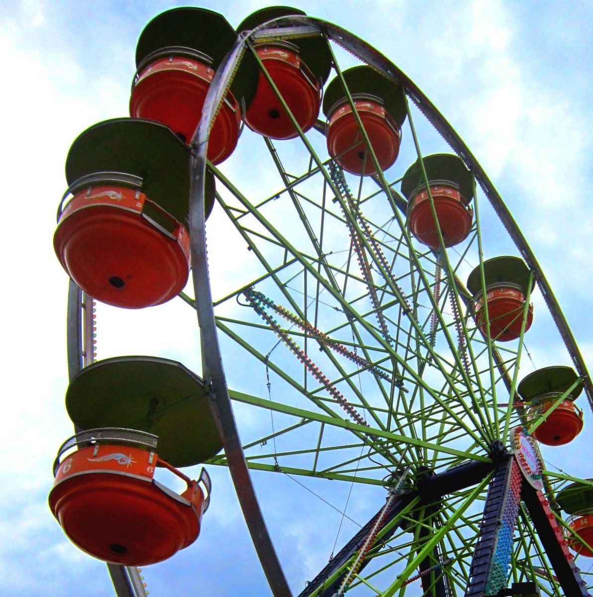 Classic Carnival Rides: Fun Facts - HubPages