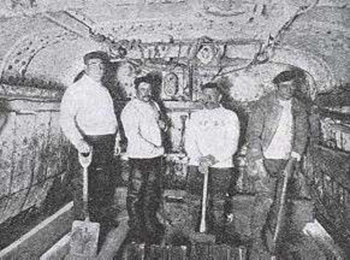 Roman Emperor Caligula and the fantastic Nemi Barges discovered at the ...