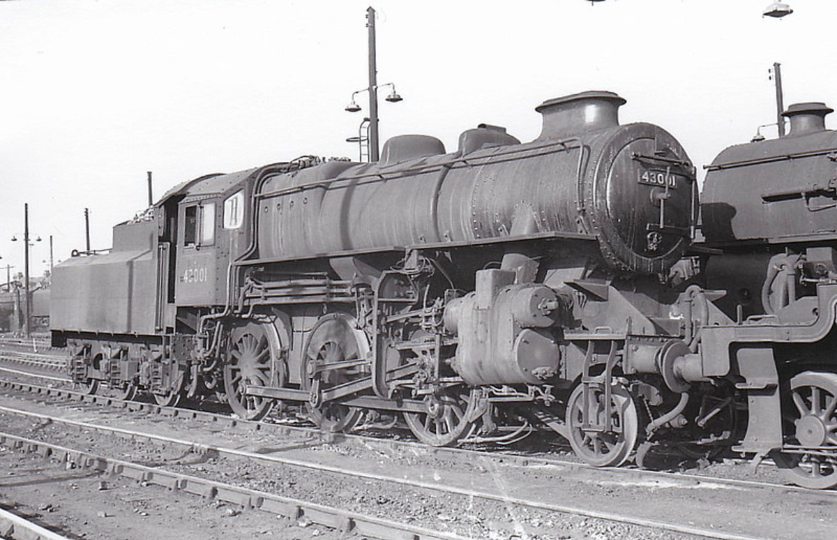 Heritage - 52: London & North Eastern Railway at War (2) Side Effects ...