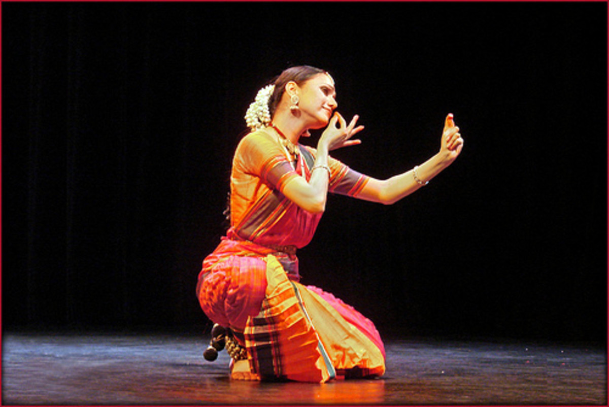 9 Traditional Asian Folk Dances: From Apsara to Tinikling - HubPages