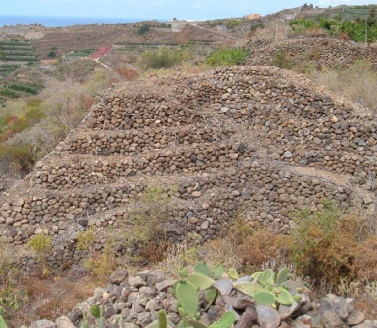 The mysterious pyramids of Tenerife in the Canary Islands - HubPages
