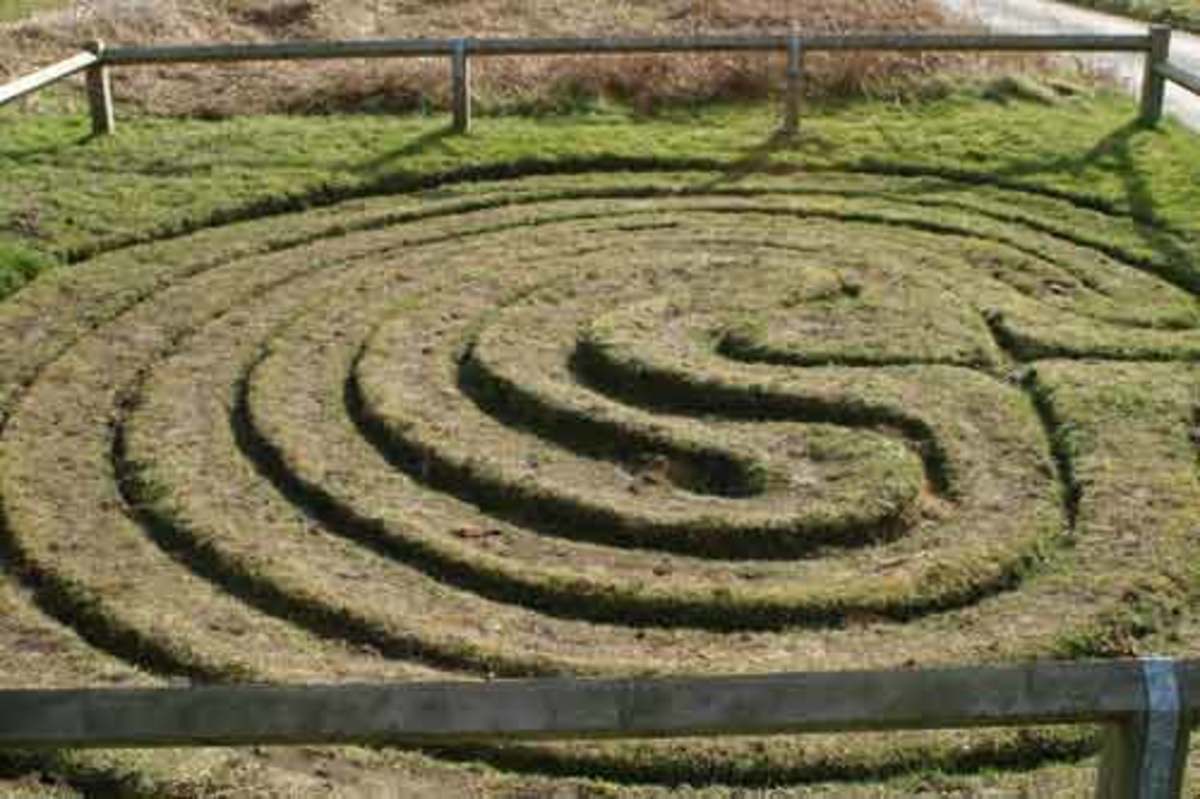 Magical Mazes and Labyrinths of the British Isles - HubPages