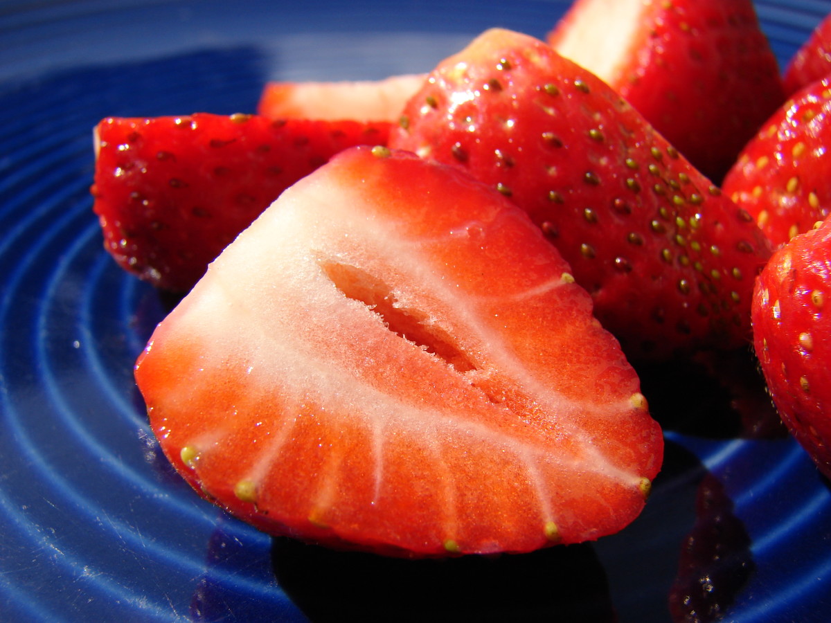 10 Sweet Benefits of Strawberries: Top Health Advantages of This ...
