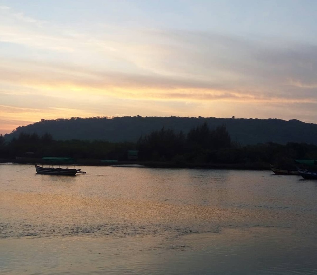 8 Amazing Things to do at Tarkarli Beach - HubPages