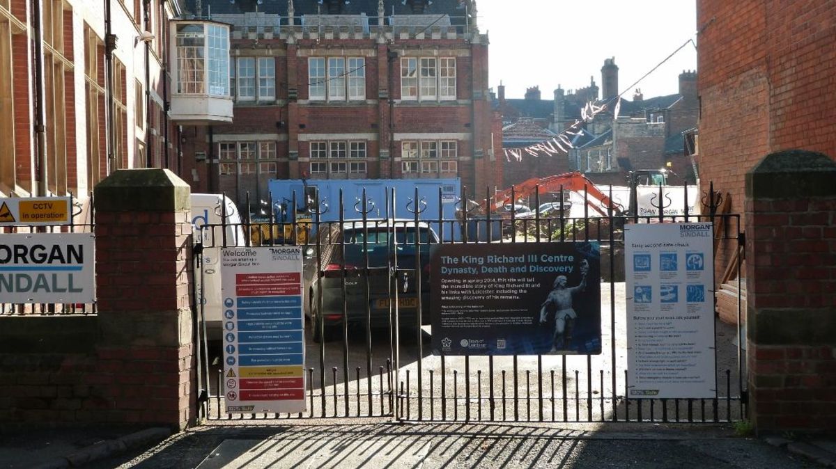 King Richard III - The King in the Car Park - HubPages