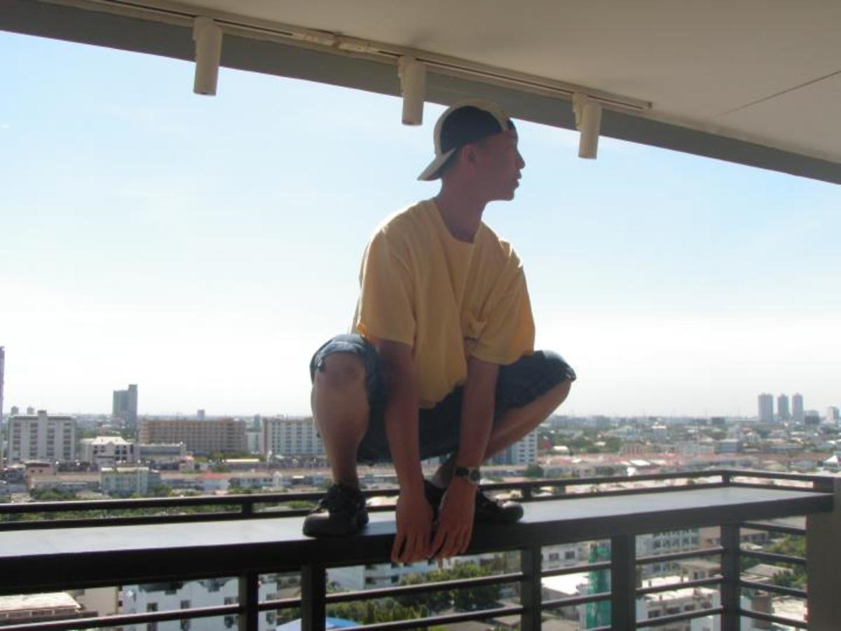 Owling and owling pictures – The viral internet meme and trend after ...