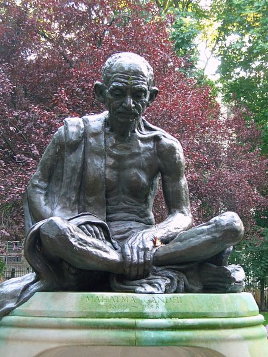 15 Famous Statues of Mahatma Gandhi across the World - HubPages